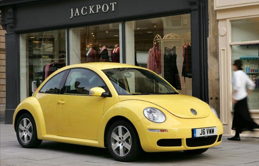 VW Beetle gets revamp | cars2buy